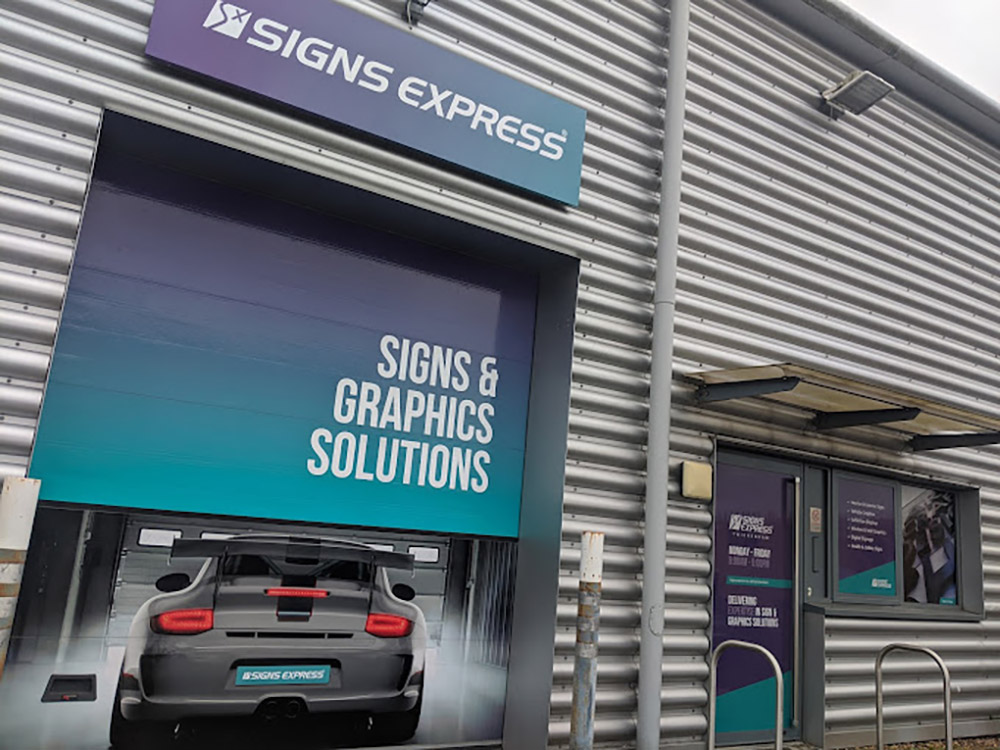 Gallery - Signs Express Battersea