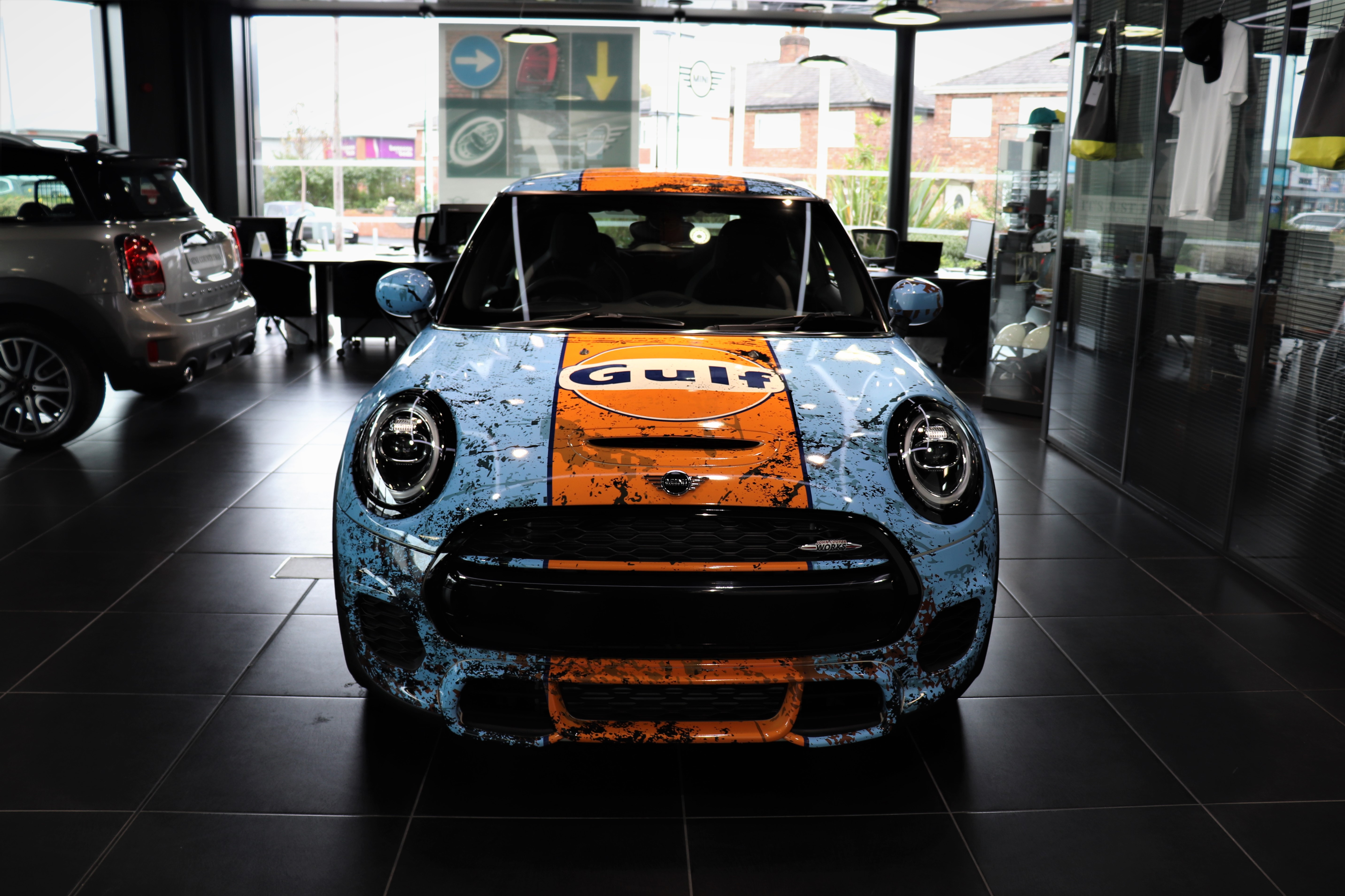 The Complete Guide to Vehicle Graphics