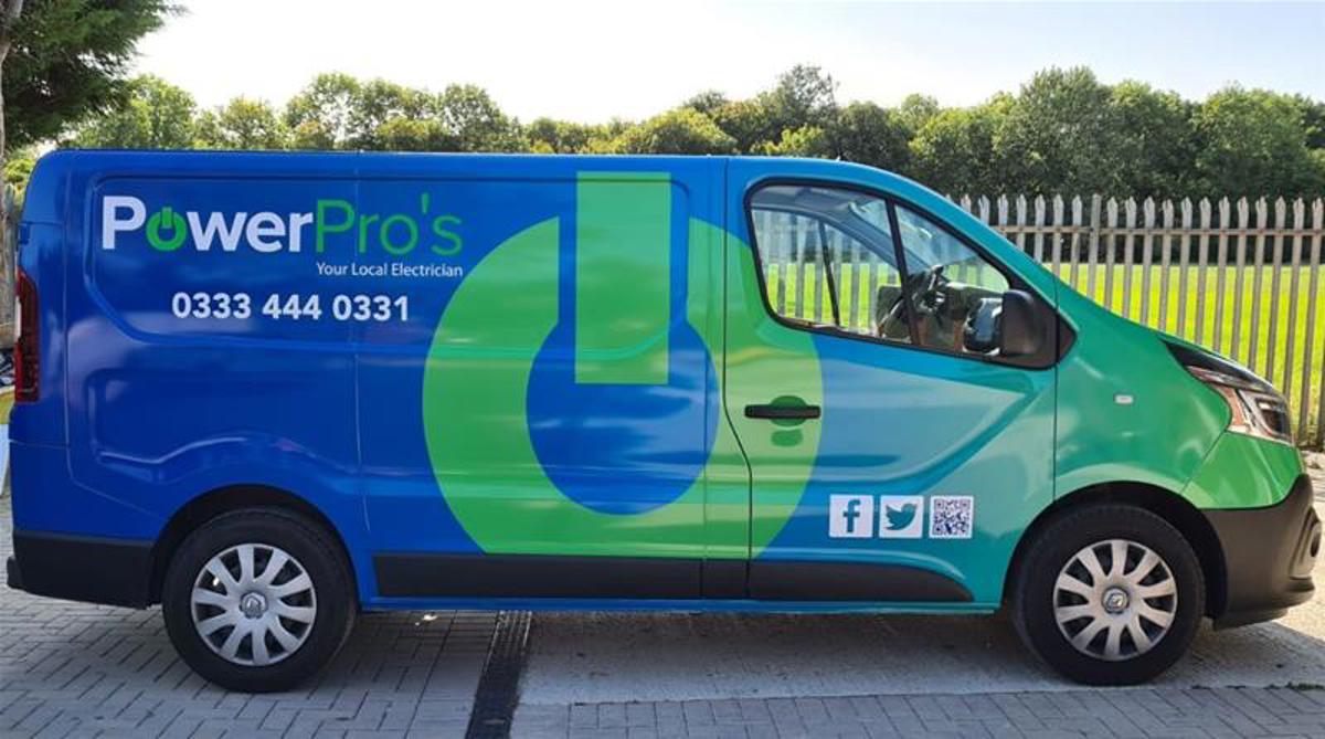 Vehicle Graphics in Aylesbury - Signs Express
