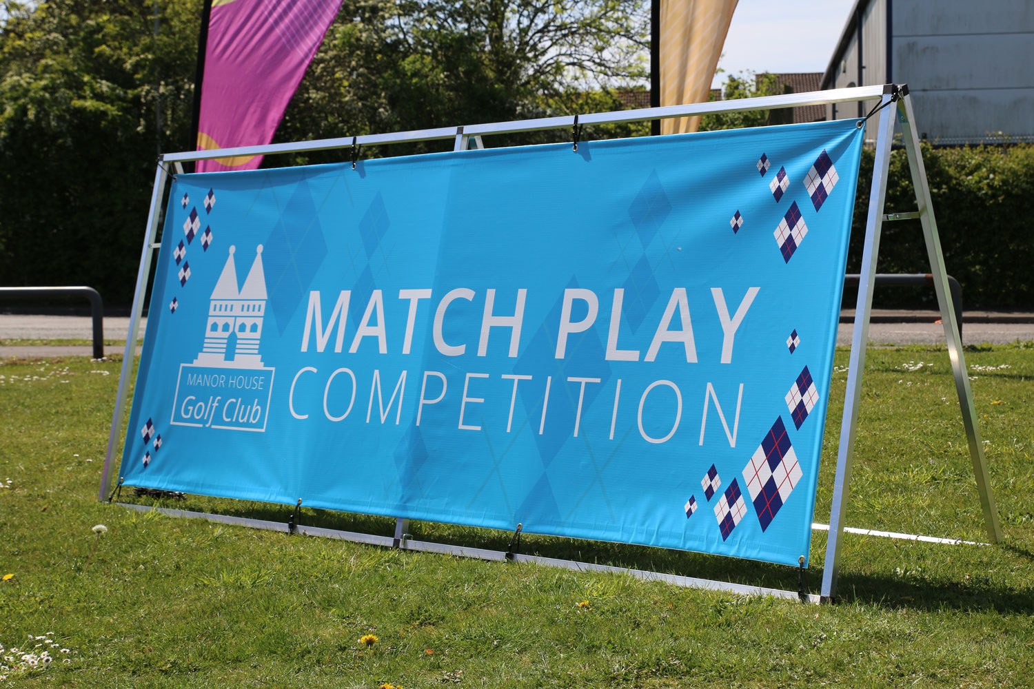 Exterior Banners & Outdoor PVC Banners - Signs Express