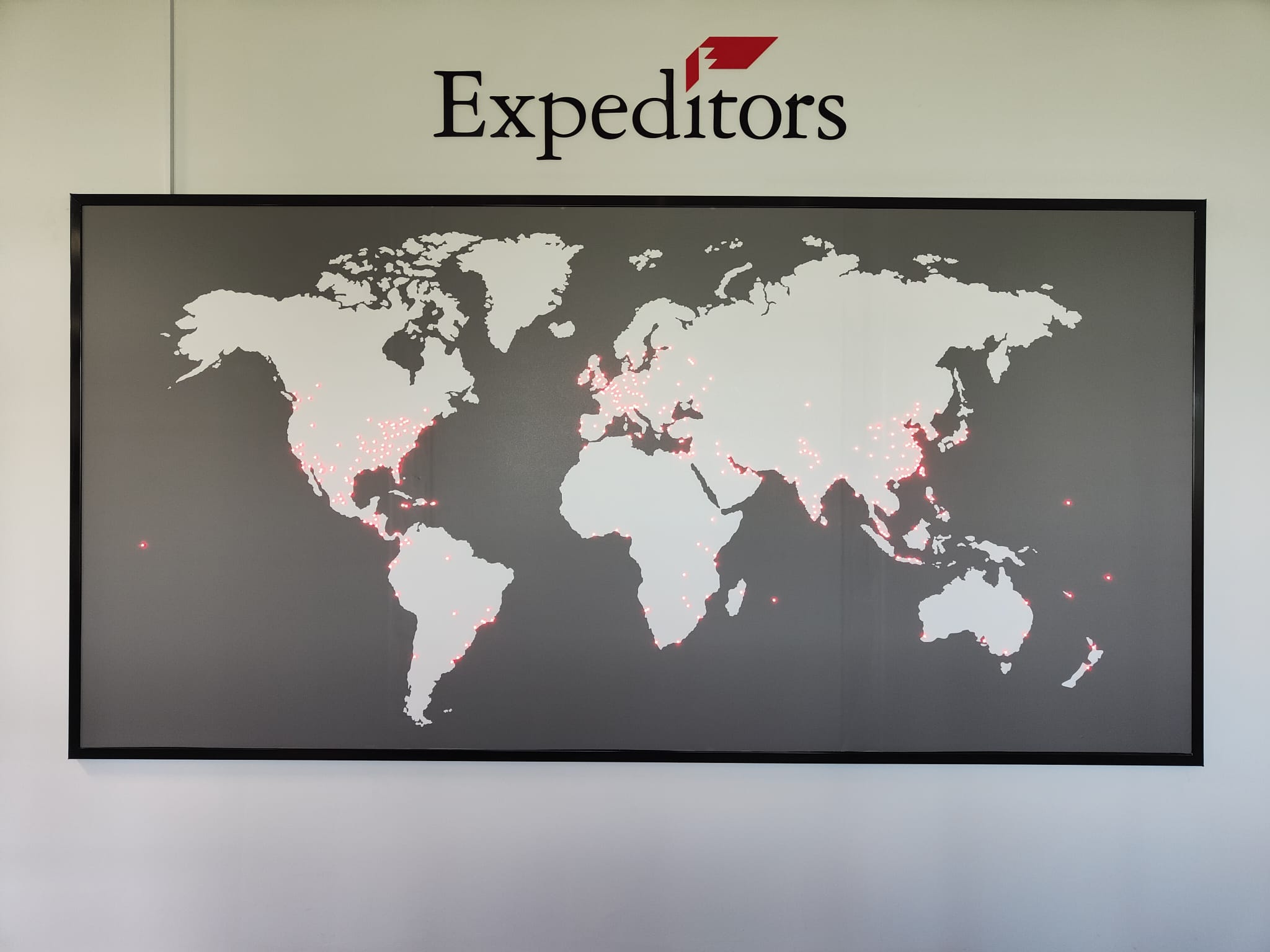 Expeditors Open New Premises | SX Gloucester & Bristol