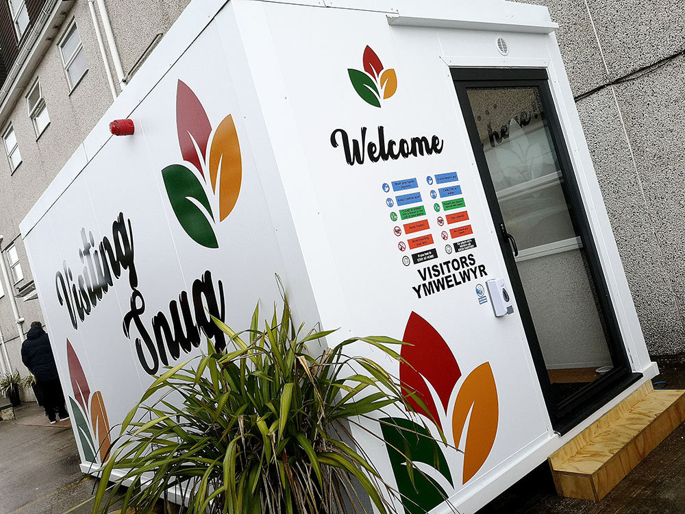 The Complete Guide to Outdoor Promotional Solutions